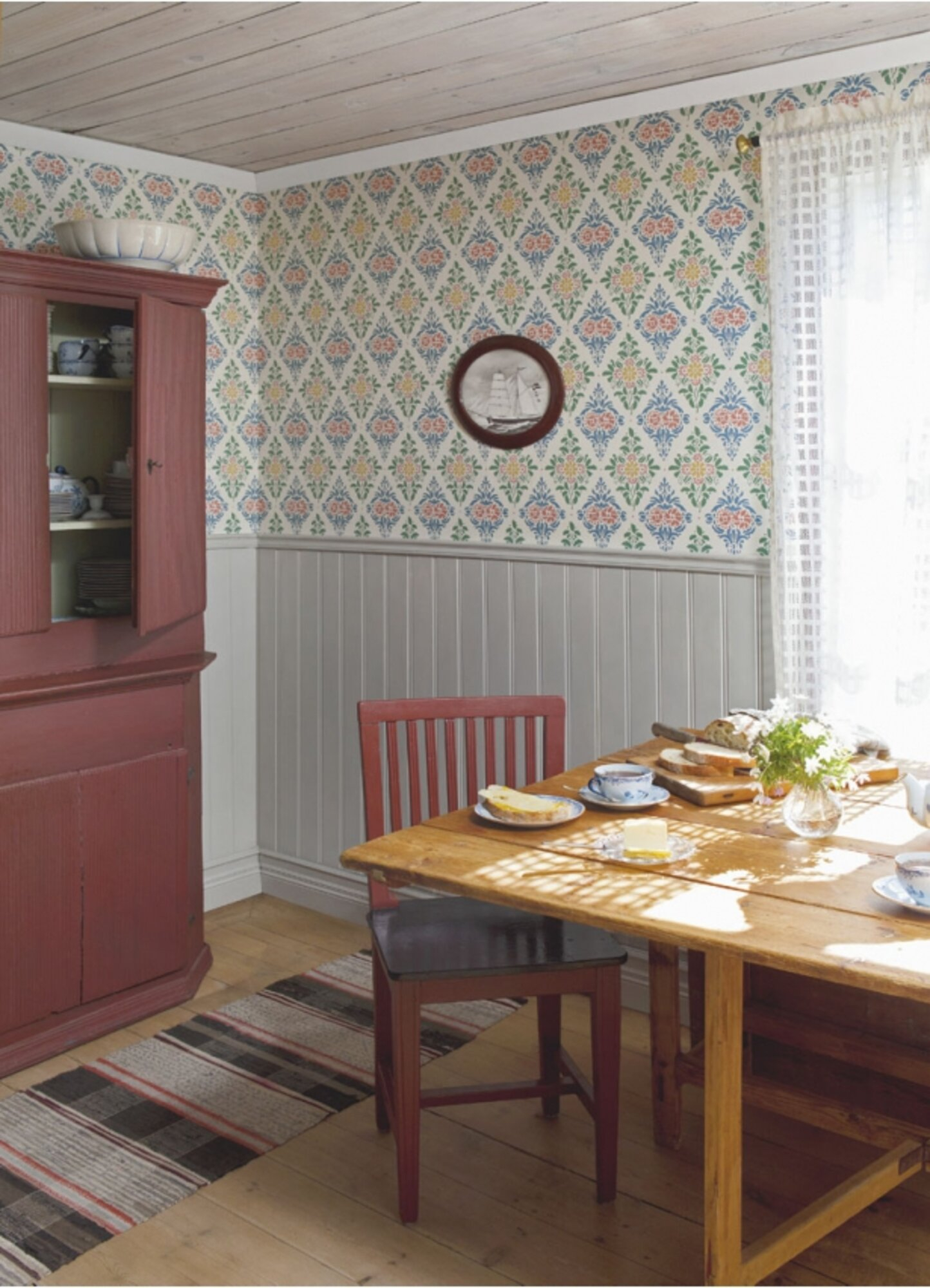 Gästgivars Gammal Svenska Tapet - Køb gamle svenske tapeter