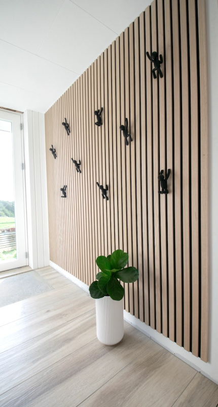 Akustikpaneler - Dæmp akustikken med et akustikpanel i træ